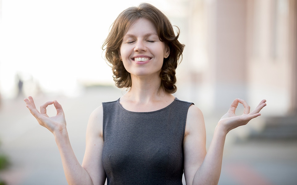 15 Amazingly Low-Stress Jobs That Pay Well | They Do Exist!