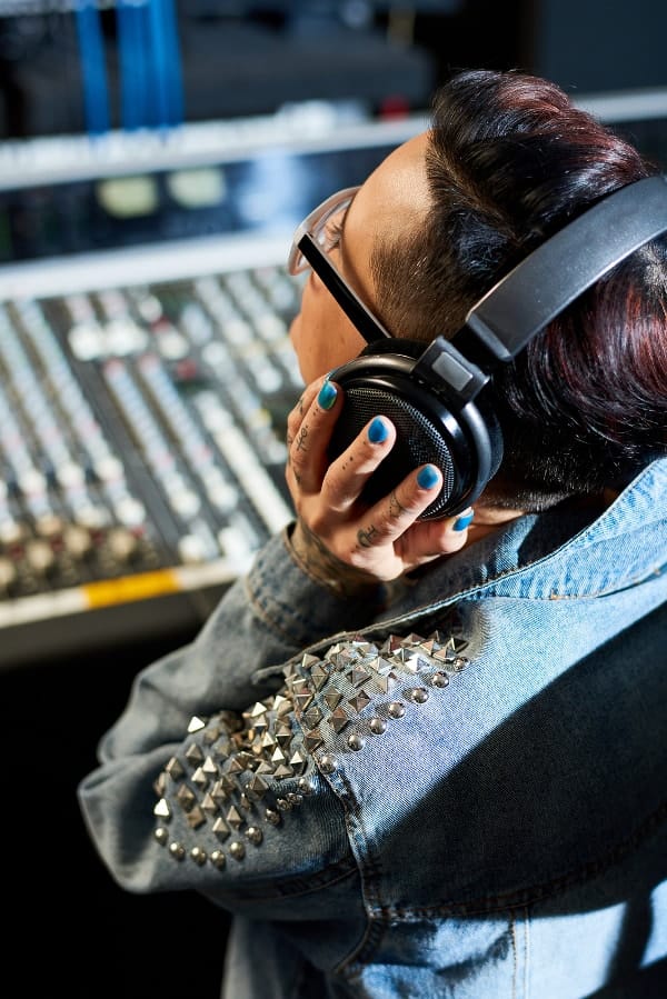 Sound Engineering & Recording Arts Schools